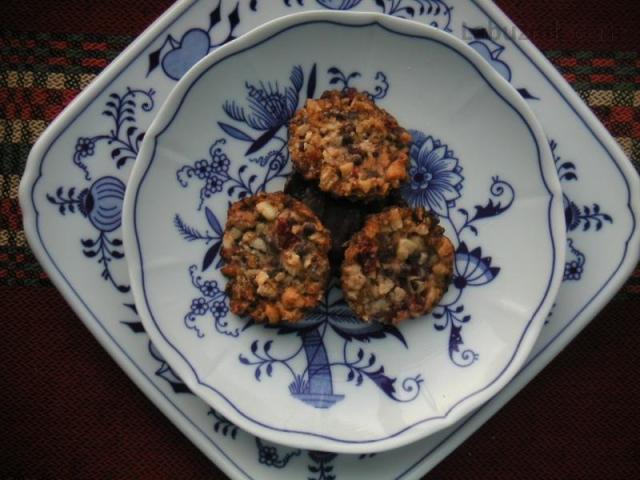 Jednoduchý ovocný chlebíček (bez formy) recept - Labužník.cz