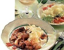 Cikánský guláš s feferonkami recept - Labužník.cz