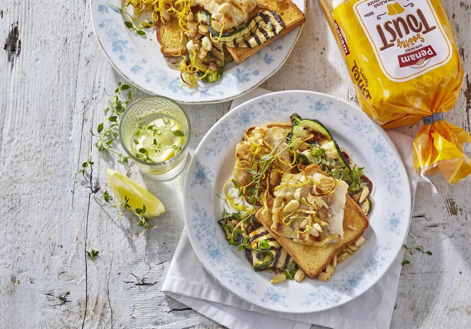 Rybí filé na citronech s tousty recept - Labužník.cz