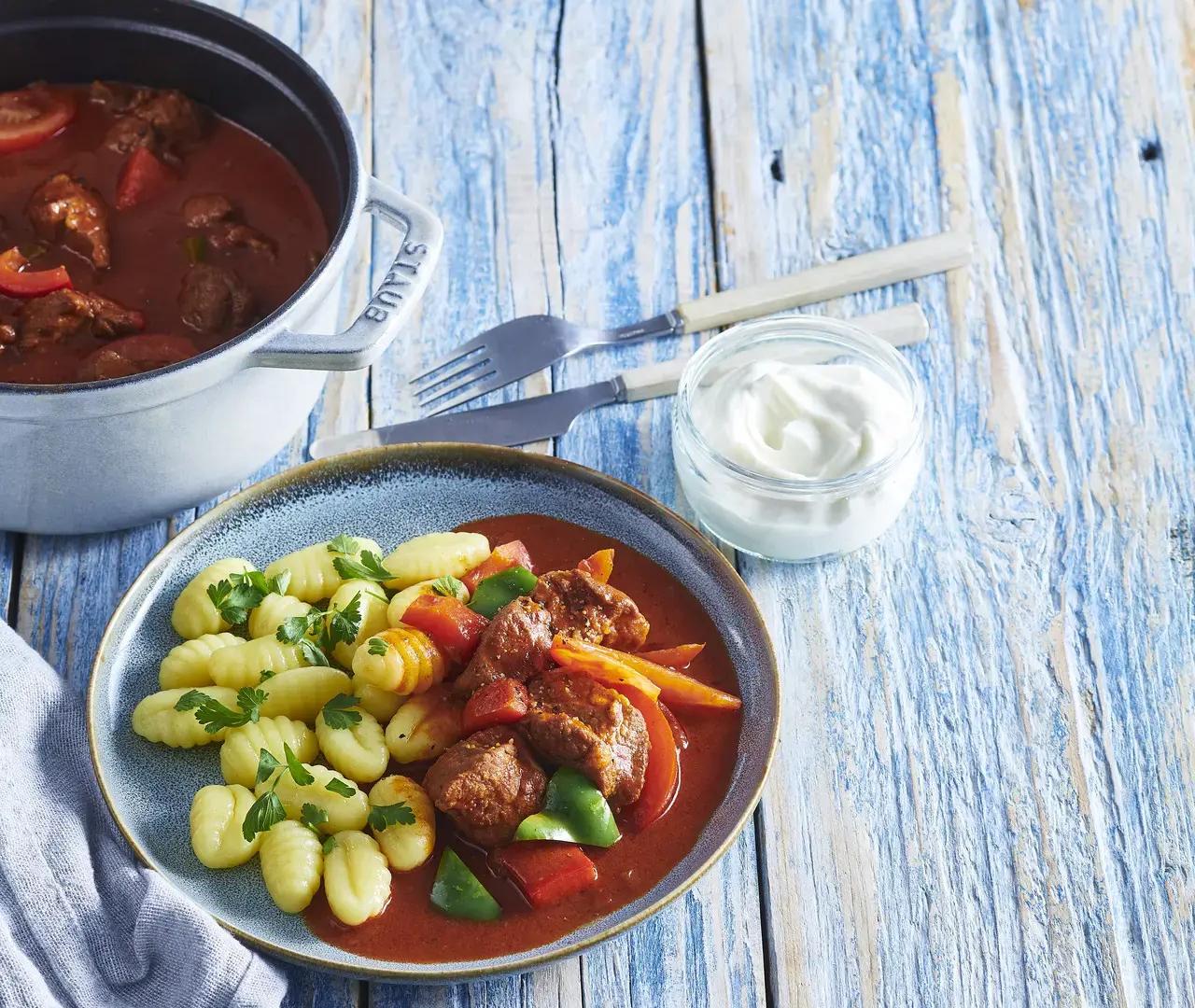 Vepřový perkelt s nočky recept - Labužník.cz