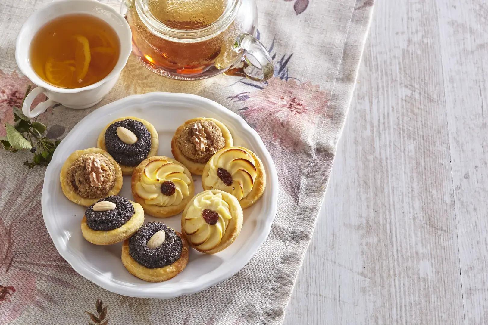 Kynuté falešné linecké koláčky recept - Labužník.cz
