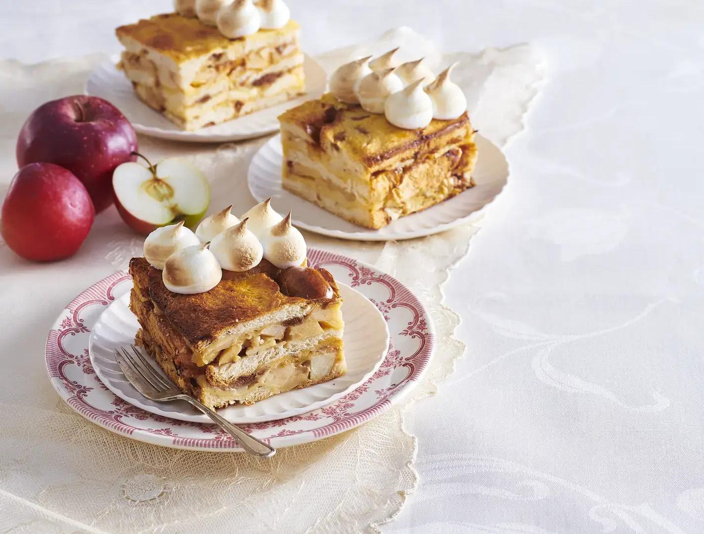 Žemlovka s jablky recept - Labužník.cz