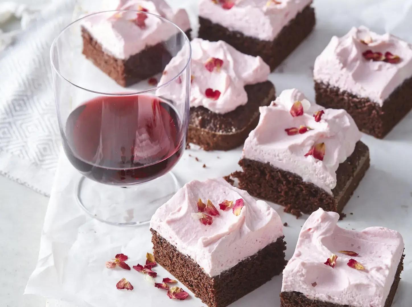 Brownies s červeným vínem recept - Labužník.cz
