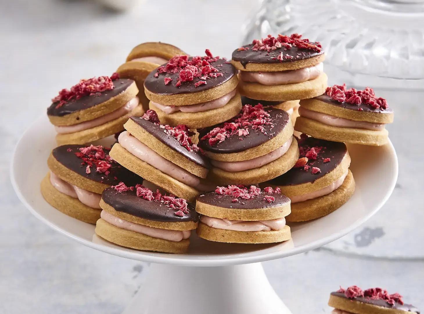 Linecké kešu dortíčky recept - Labužník.cz